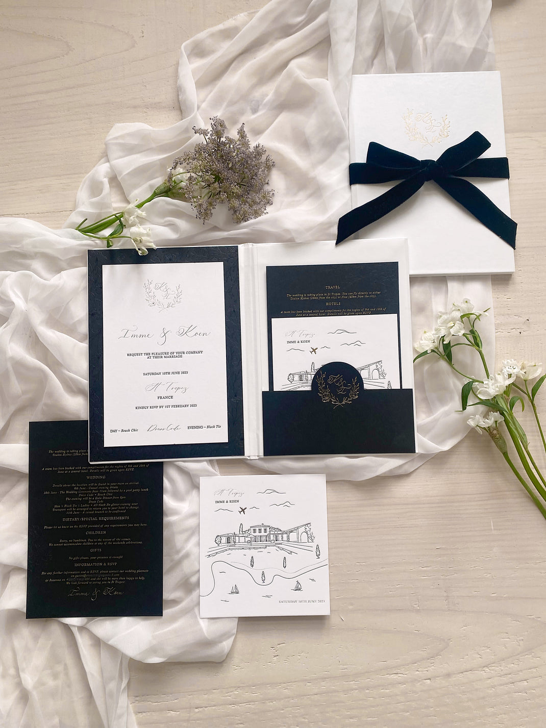 Custom Leather Booklet Wedding Invitations | northernprintingco
