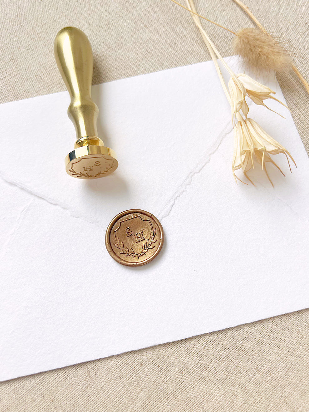 Leaf Crest Personalised Monogram Wax Stamper | northernprintingco